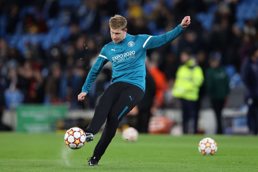 "5 current footballers who score the most spectacular goals"