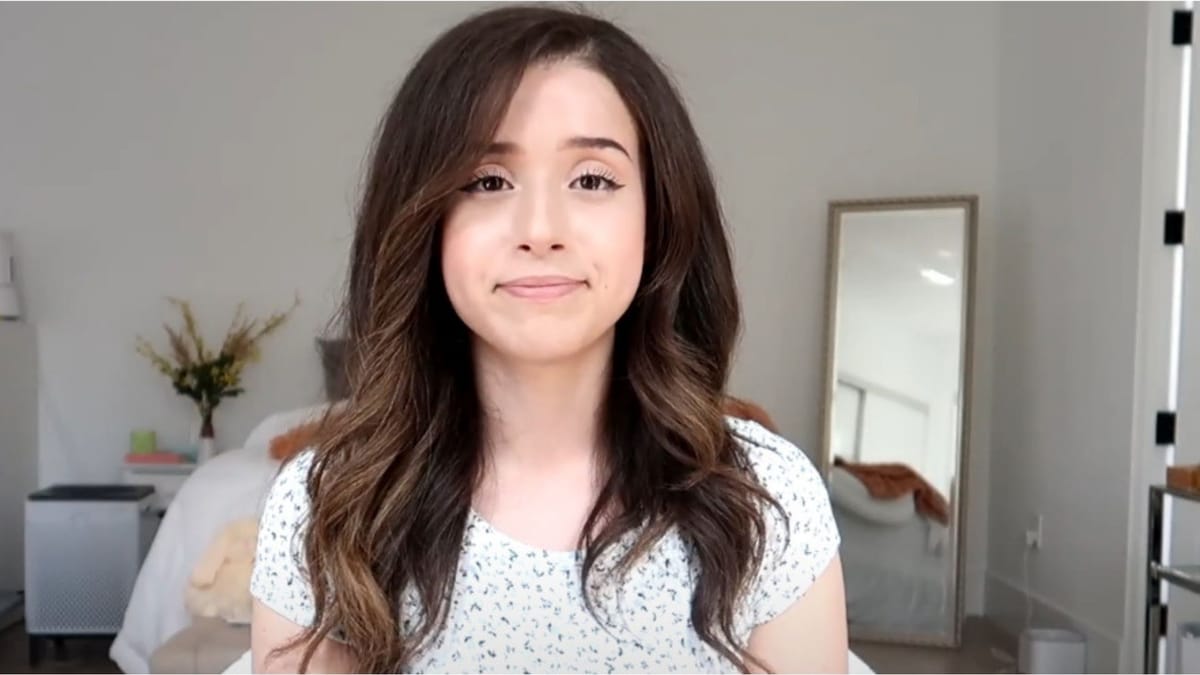 "I live my private life off-stream": Pokimane cracks down on 'simps ...