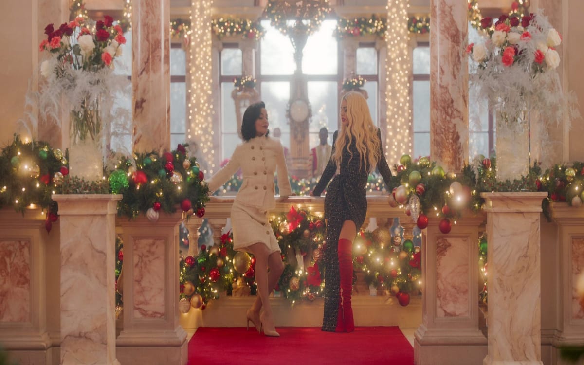 'The Princess Switch 3: Romancing the Star' review - The trio makes the ...