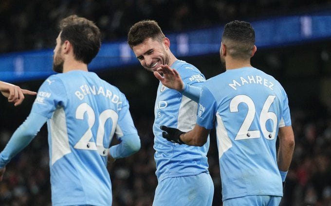 5 best ball-carrying defenders in the world right now