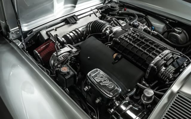 Photos: An inside look at Joe Rogan's 1965 Chevrolet Corvette Stingray