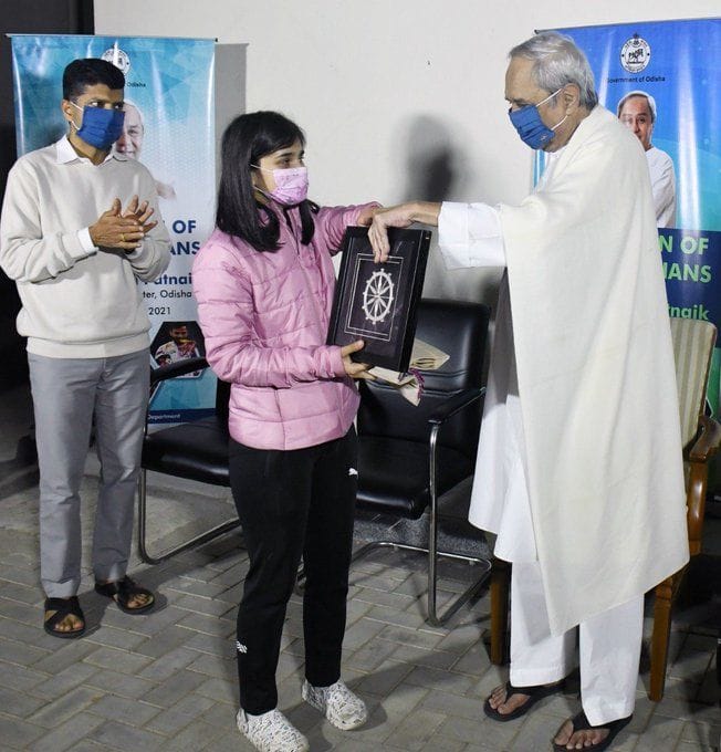 Para Shuttler Manoj Sarkar wins silver at 4th National Para Badminton ...