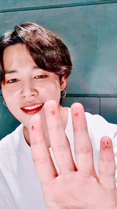 ARMYs wish BTS’ Jimin a speedy recovery from COVID and appendicitis surgery