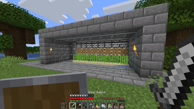 How to build automatic Minecraft farms for efficiency