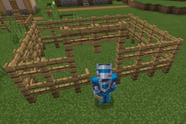 Top 3 uses of a fence in Minecraft