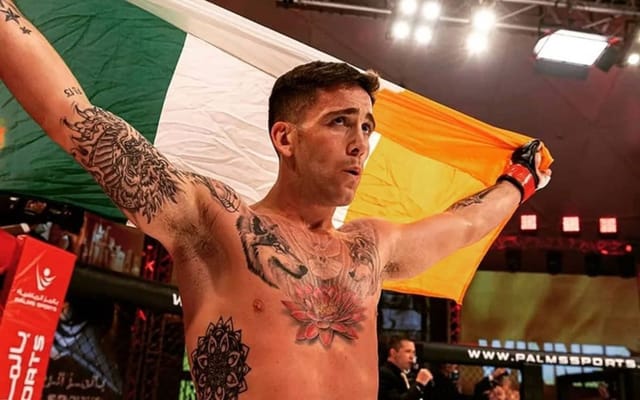 UFC News: Dean Barry signs multi-fight deal