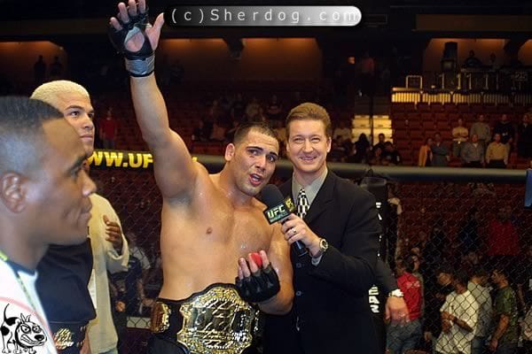 5 intriguing UFC title fights that the fans never got to see