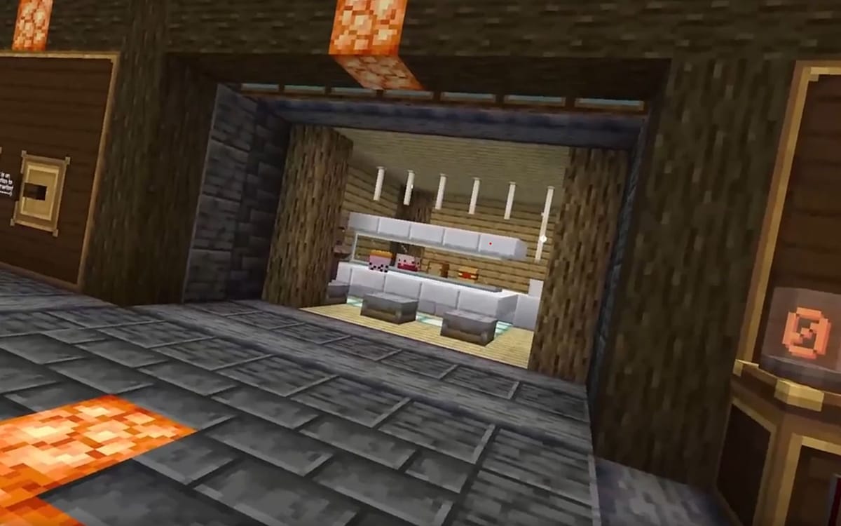 Minecraft Redditor builds a room moving machine with Create Mod
