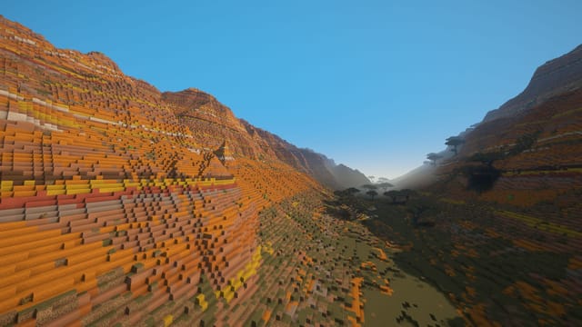 Minecraft player creates detailed custom mesa terrain