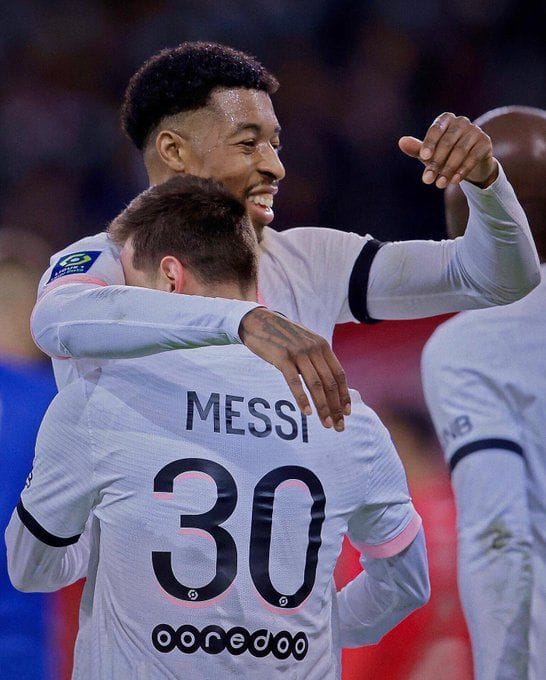 Twitter erupts as Lionel Messi shines in PSG's 5-1 victory over Lille