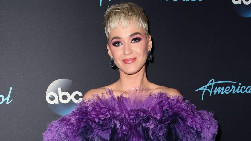 Katy Perry wardrobe malfunction: Singer rips her pants during American ...