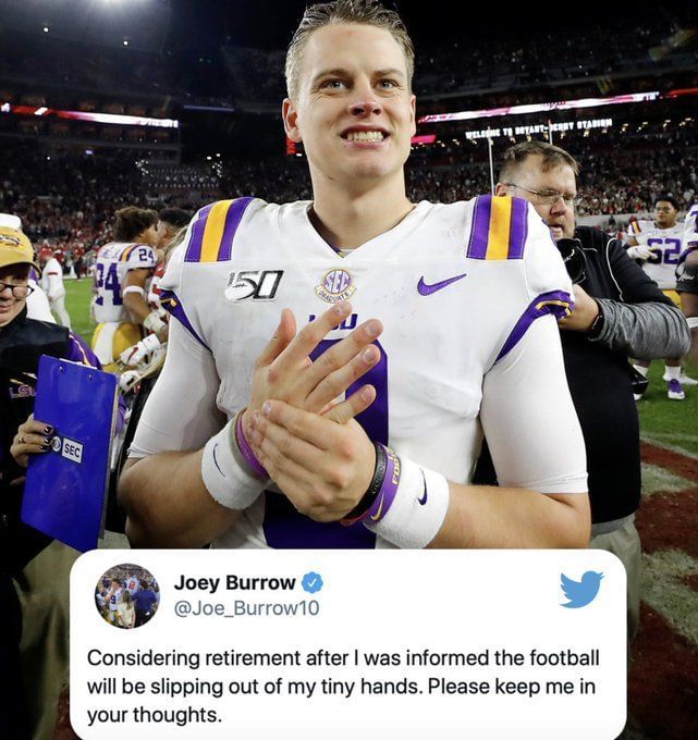 Which NFL QB has the biggest and smallest hands?