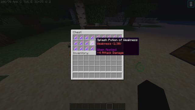 How to use a Splash Potion of Weakness in Minecraft