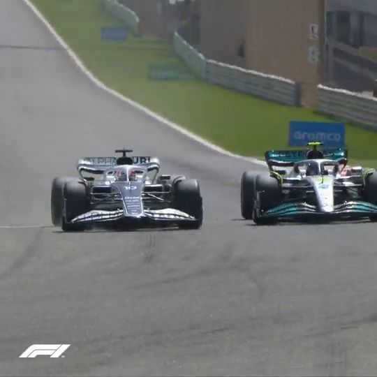 Max Verstappen blazes the timing boards, Lewis Hamilton struggles on ...