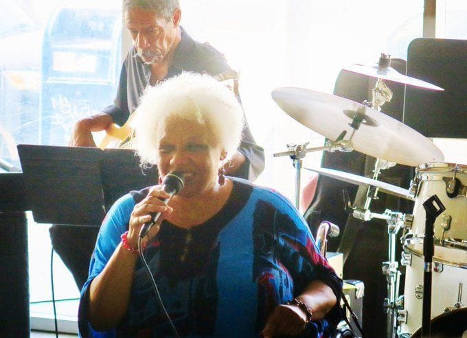 Who was Barbara Morrison? Tributes pour in as Jazz and Blues singer ...