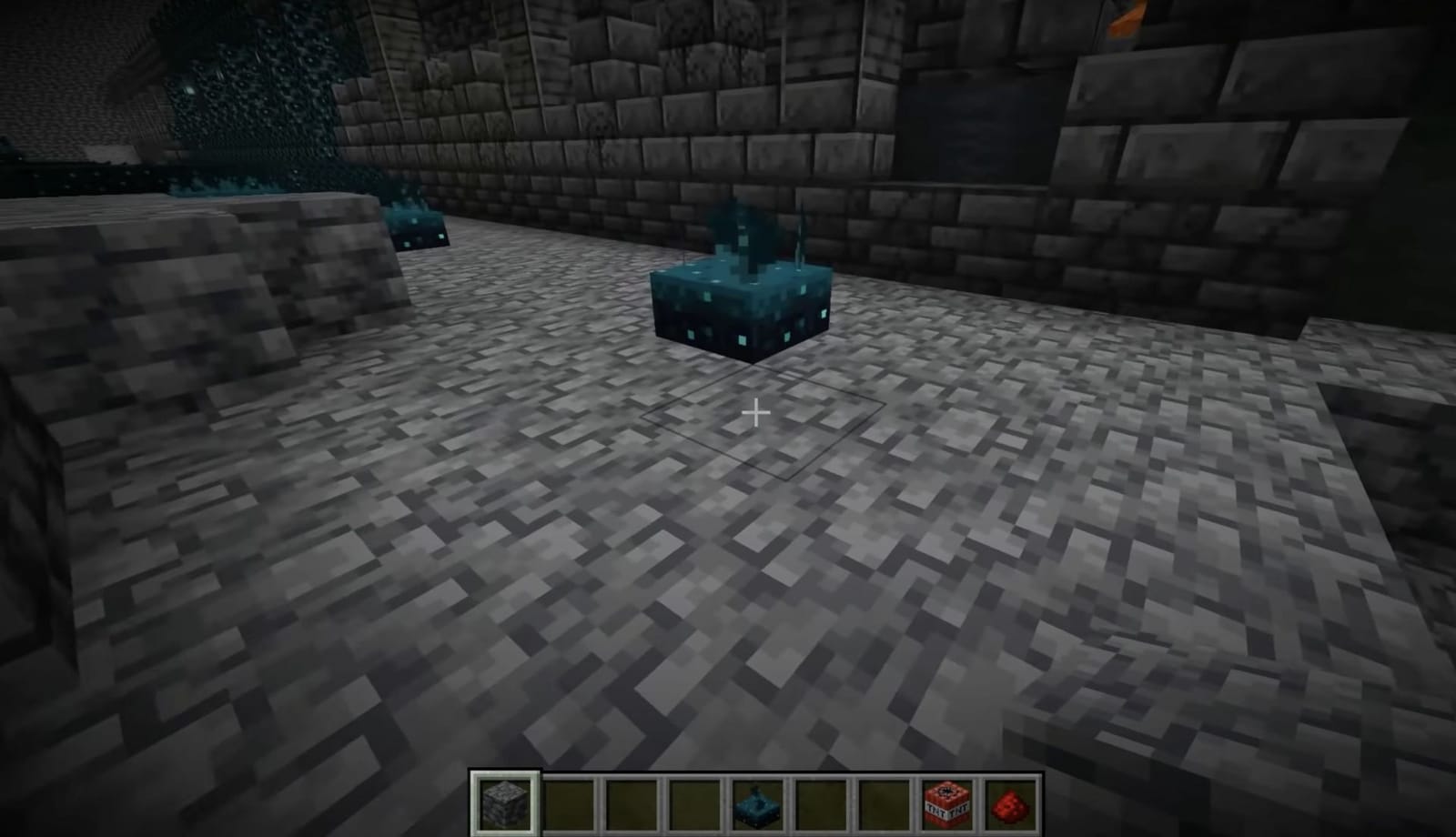 How did the Sculk block change in the recent Minecraft Bedrock Edition ...
