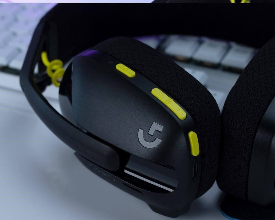 Logitech G435 wireless gaming headset: Embrace wireless freedom for ...