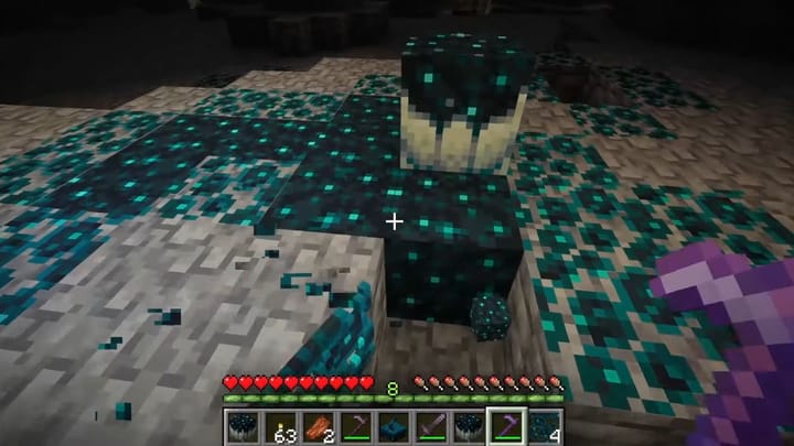 How to experience Deep Dark caves in Minecraft Beta and Preview