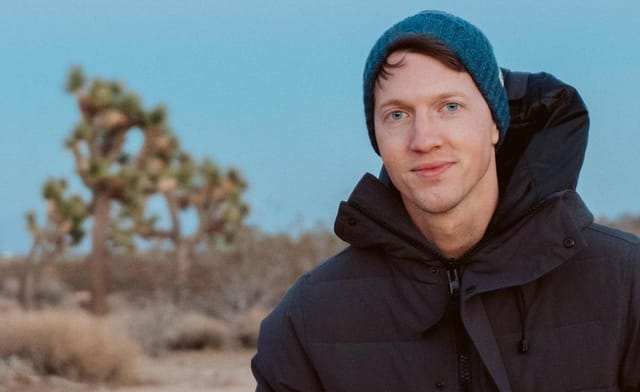 Who is Steven Piet? All about Joey King's fiance as 'The Kissing Booth ...