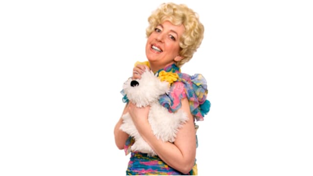 Who did Maggie Fox play in Coronation Street? Tributes pour in as ...