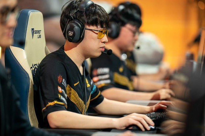 5 best League of Legends players of all time