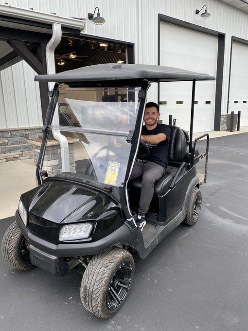 Fans react to Kyle Larson's new ride