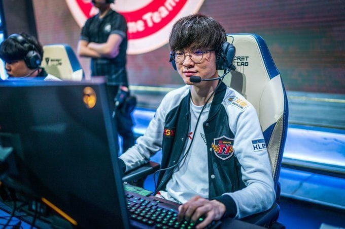 5 best League of Legends players of all time