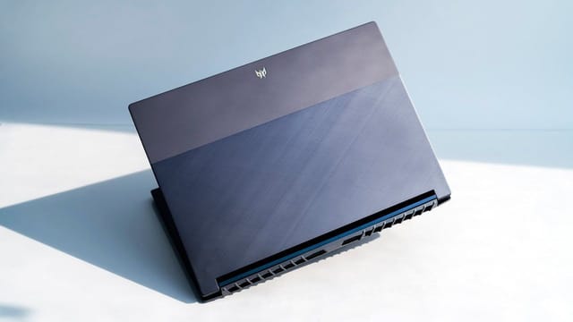 Best laptops to play Football Manager
