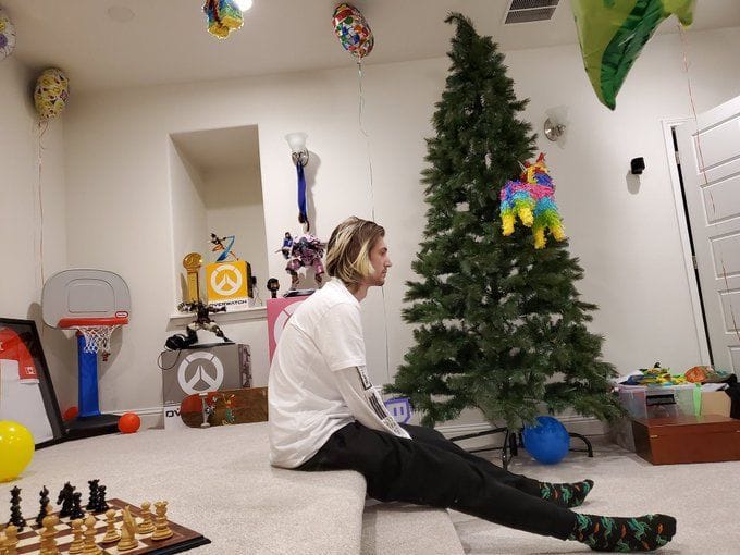 Pokimane's podcast with xQc set to air in May