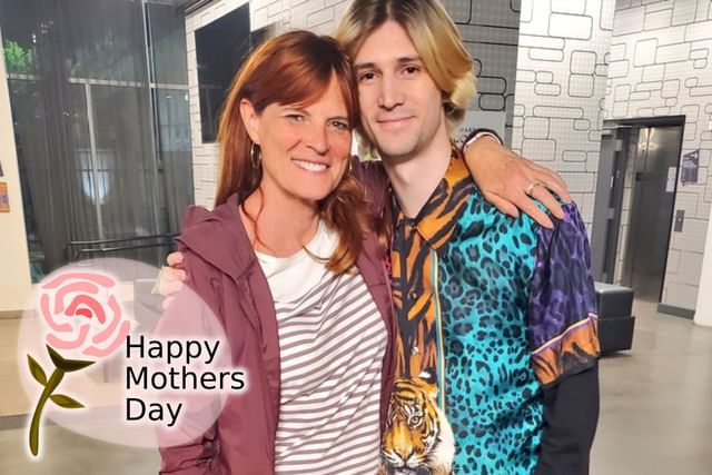 xQc shares a heartwarming post revealing how he spent Mother's Day