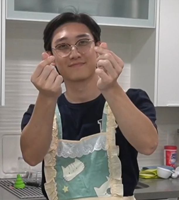 Twitter reacts to Pokimane's contract with rumored boyfriend Kevin