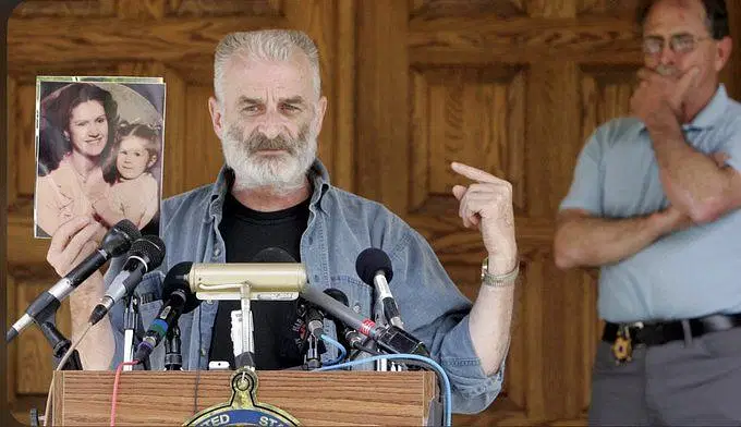 Who Was Randy Weaver Ruby Ridge Standoff Incident Explained As Former Green Beret Dies Aged 74
