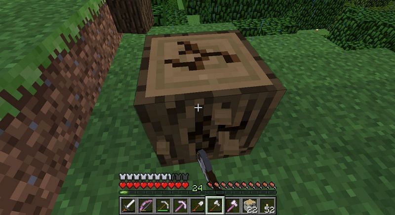 How to Make Planks in Minecraft