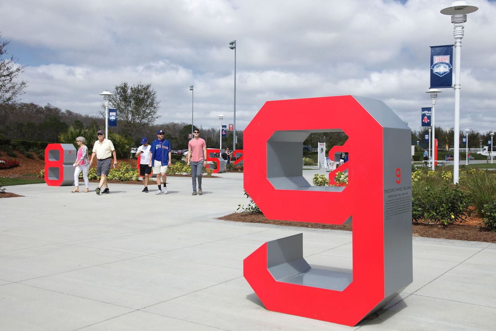 MLB: top 5 left-handed hitters of all-time