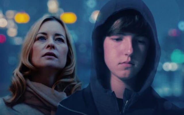 Secret Lives of Housewives cast list: Jessica Morris, Justin Berti, and ...