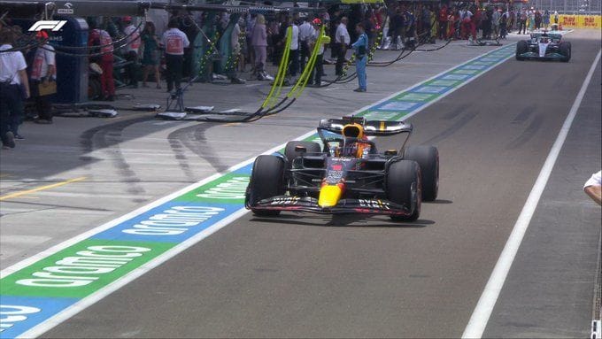 F1 team bosses speak up on Ferrari floor spec investigation