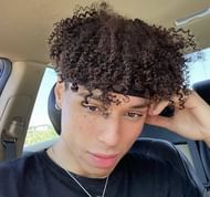 Larray's Profile, Age, Career, Networth, Social Media, Personal Life ...