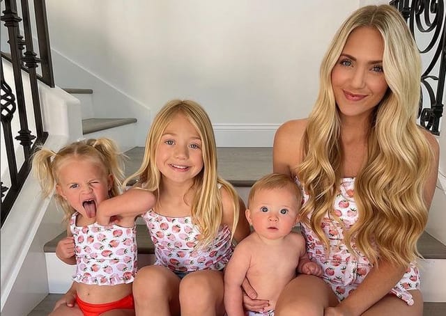 Savannah Labrant's Age, Bio, Net Worth, Career, Personal Life