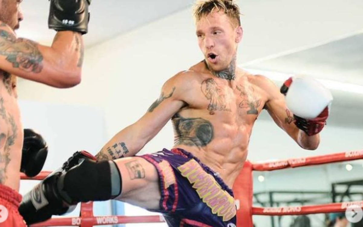 Has Kevin Ross competed in MMA?