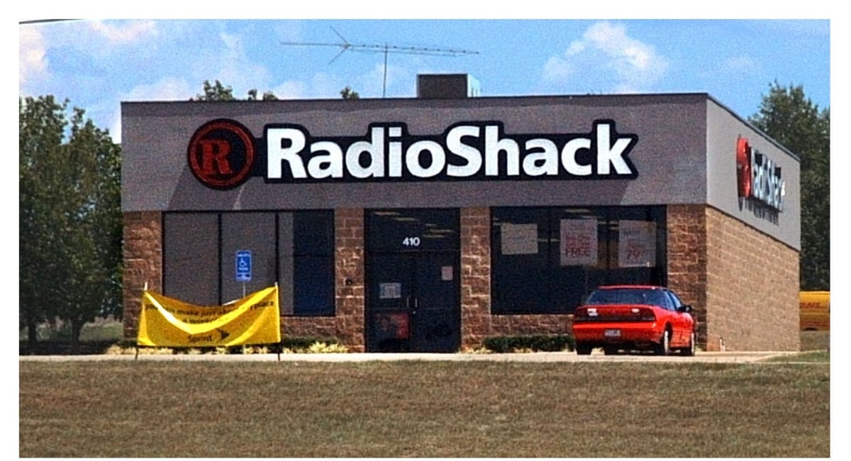 "Taking the second half of the edible": RadioShack Twitter account ...