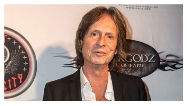 How did Brett Tuggle die? Tributes pour in as Fleetwood Mac and David ...