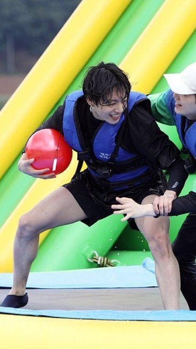 4 sports BTS played in Run BTS!