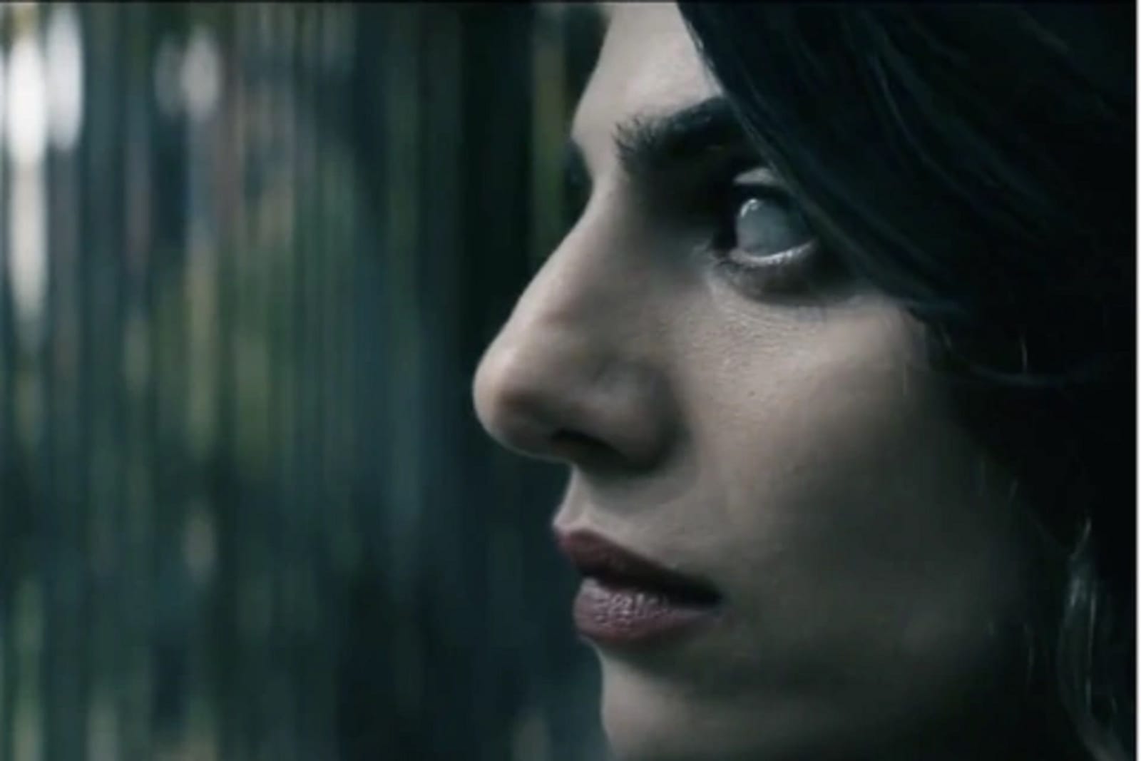 How does Victoria Neuman differ from comic counterpart Vic the Veep ...