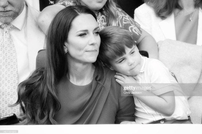 “Being iconic as always”: Slew of Prince Louis memes ensue following ...