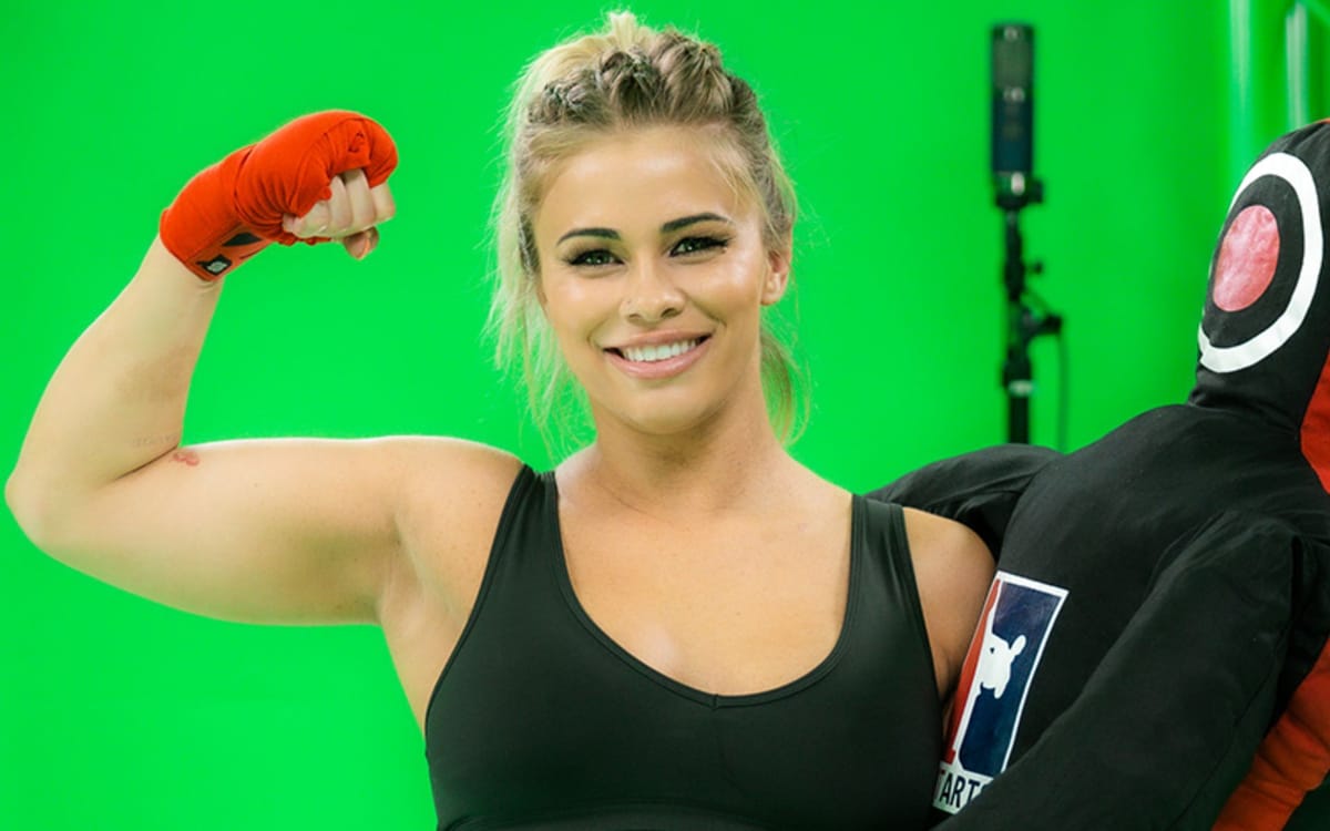 Paige VanZant gives fans an intimate glimpse with 'fully interactive ...