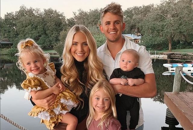 Savannah Labrant's Age, Bio, Net Worth, Career, Personal Life