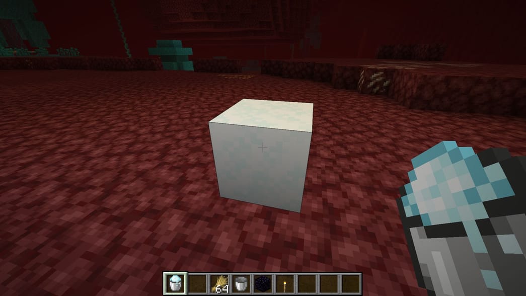 How to get a powder snow bucket in Minecraft 1.19