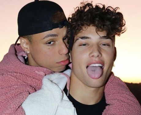 Who is Larray's Boyfriend currently?