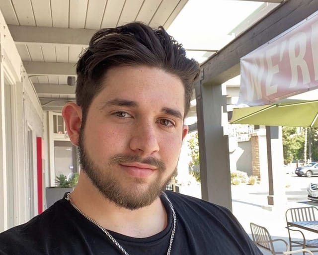 The Card Guy's Profile, Net Worth, Age, Height, Relationships, FAQs