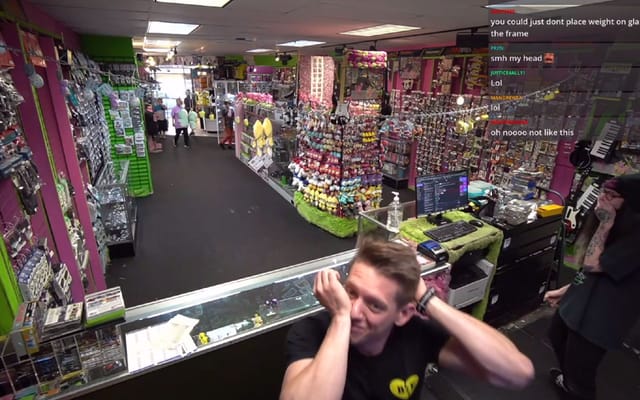 Twitch streamer DSKoopa tries to jump over his store counter and breaks ...